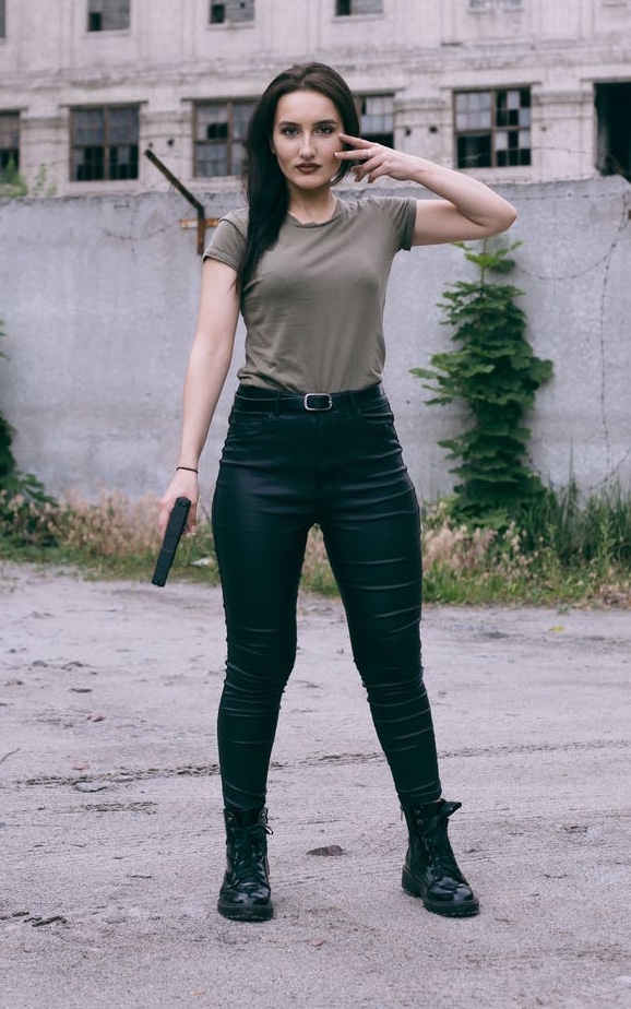 The Armed Woman: Raising Shield Maidens – D. Michl Lowe – Author